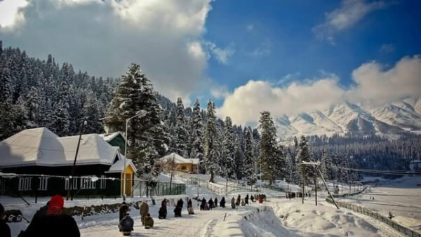 Kashmir 4 Days Tour Package : Upto 45% Off Book Now!